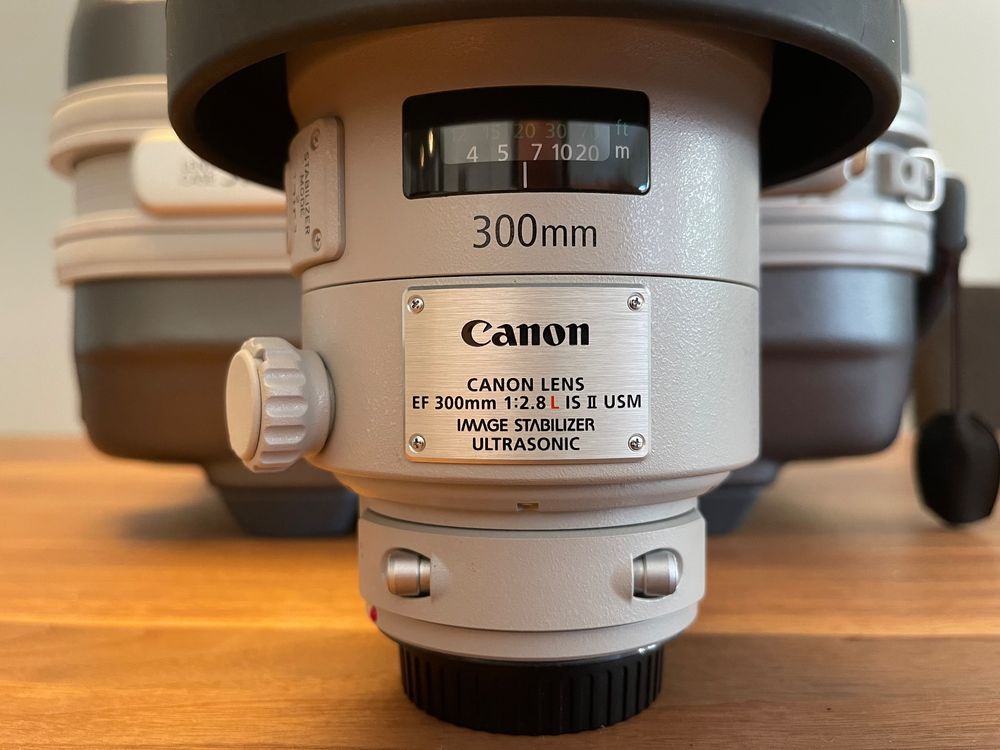 Canon 300 mm 2.8 L IS II USM (Gebraucht) in Neerach für CHF 3400 – mit Lieferung auf Ricardo kaufen