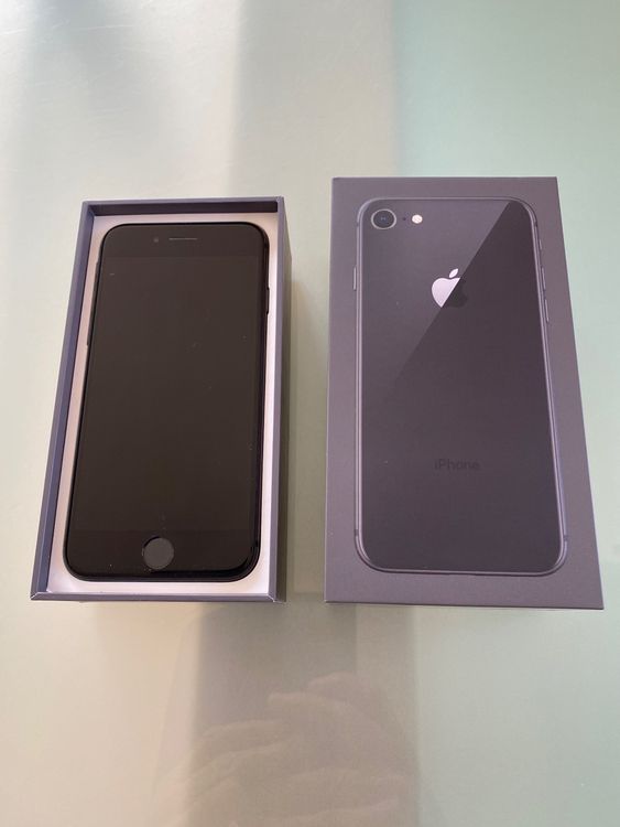 IPhone 8 /256 GB (Gebraucht) in Wettingen für CHF 180 – mit Lieferung ...