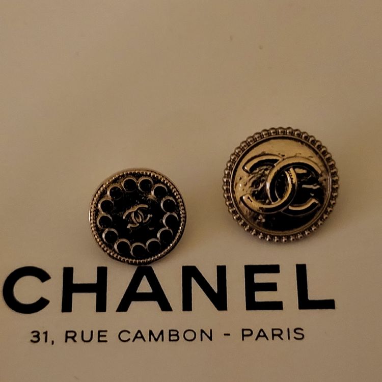 Original Chanel Knöpfe (Neu (gemäss Beschreibung)) in wallisellen für ...