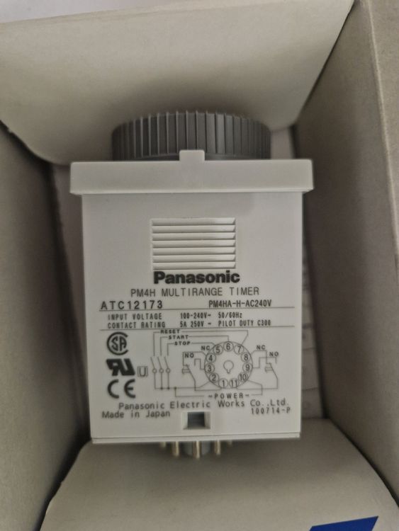 Panasonic PM4H Multirange Timer, Typ „PM4HA-H-AC240V“ und AT (Neu und ...