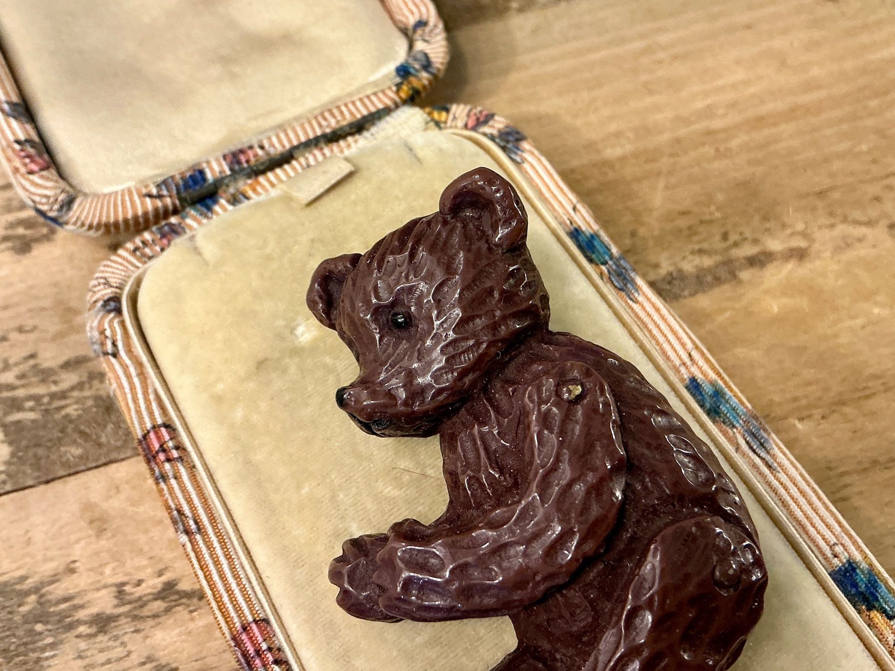 MAX MARA WEEKENDS VINTAGE XL BROSCHE BAKELIT, MADE IN JAPAN (Gebraucht ...