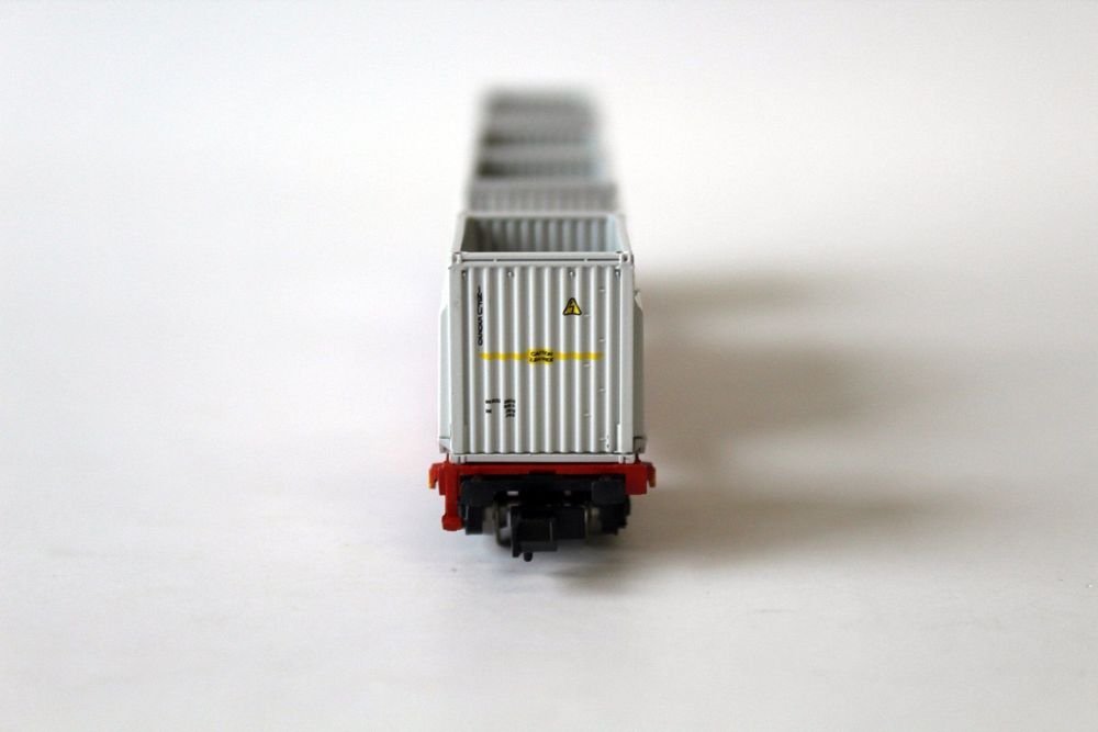 MINITRIX - 4-achsiger Containertragwagen der DB (Neu und ...
