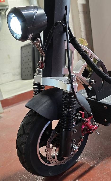 Microscooter von eflizzer (Gebraucht) in Horgen für CHF 1200 – nur Abholung auf Ricardo kaufen