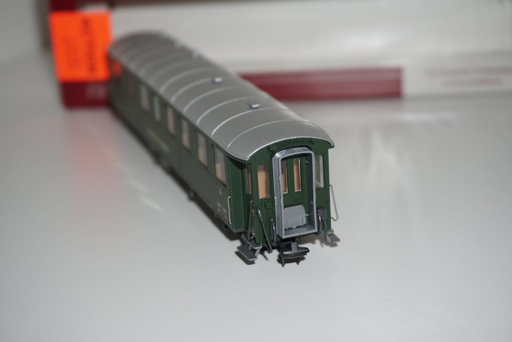 BEMO 3261 190 - RhB ABC4 620 Stahlwagen grün H0m (Gebraucht) in für CHF ...