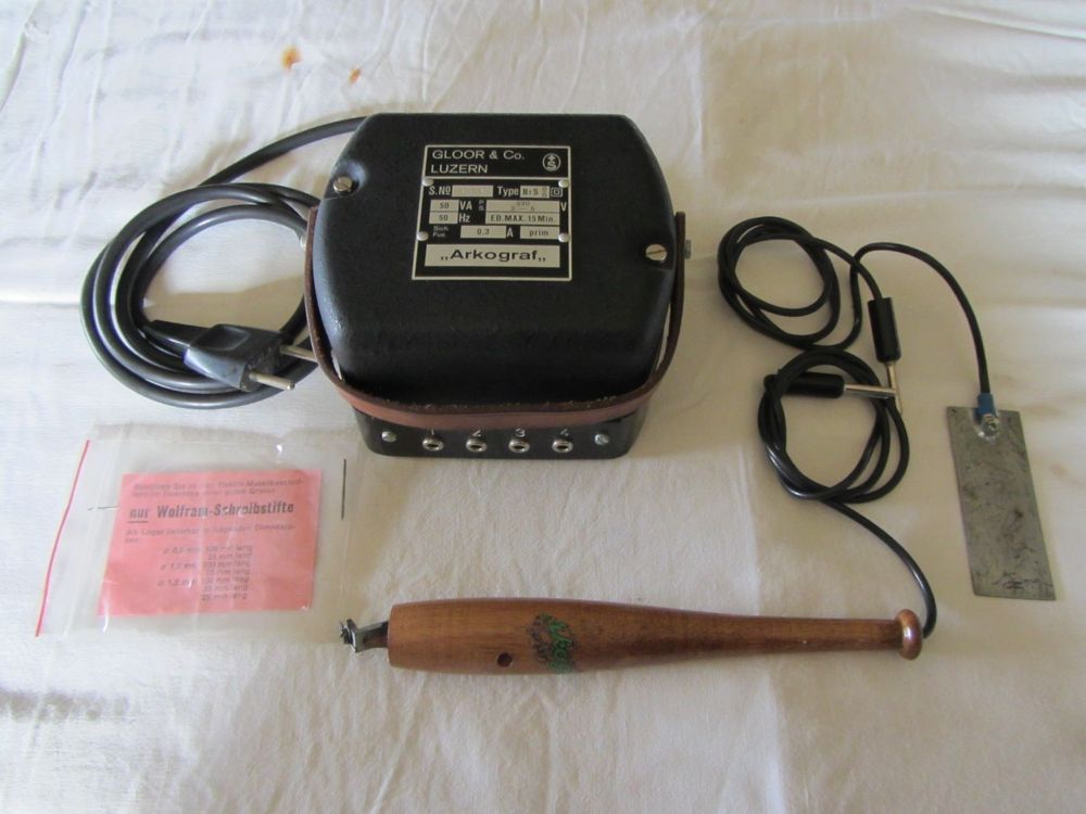 Arkograf Elektro Metallbeschrifter (Gebraucht) in Kleindöttingen für ...