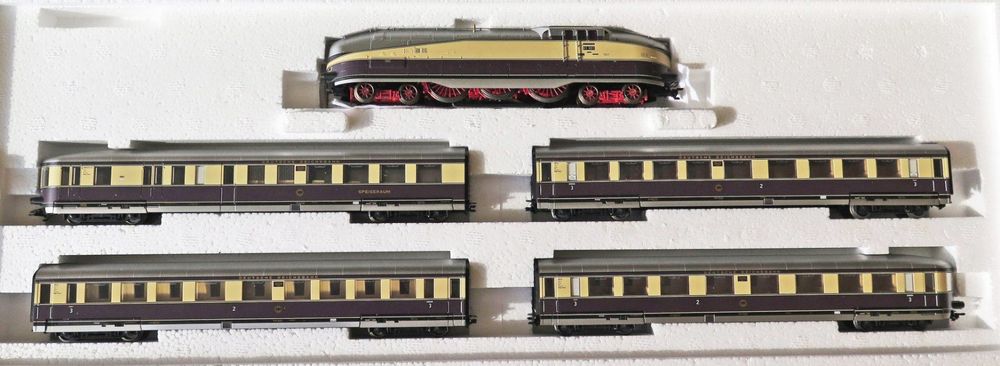 Zugpackung Henschel-Wegmann Märklin26610 | Kaufen auf Ricardo