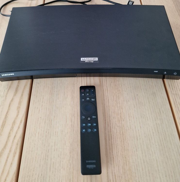 Samsung UBD-M9500 Blu-ray Player Bluray DVD (Gebraucht) in Grabs für ...