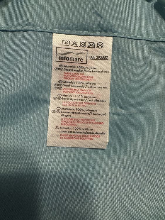 Tenda doccia color verde mare (Gebraucht) in Grono für CHF 5 – mit ...