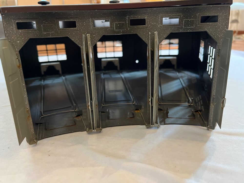 Märklin 7028/3 Lokschuppen 7028 braun 3 gleisig Blech H0 | Kaufen auf ...