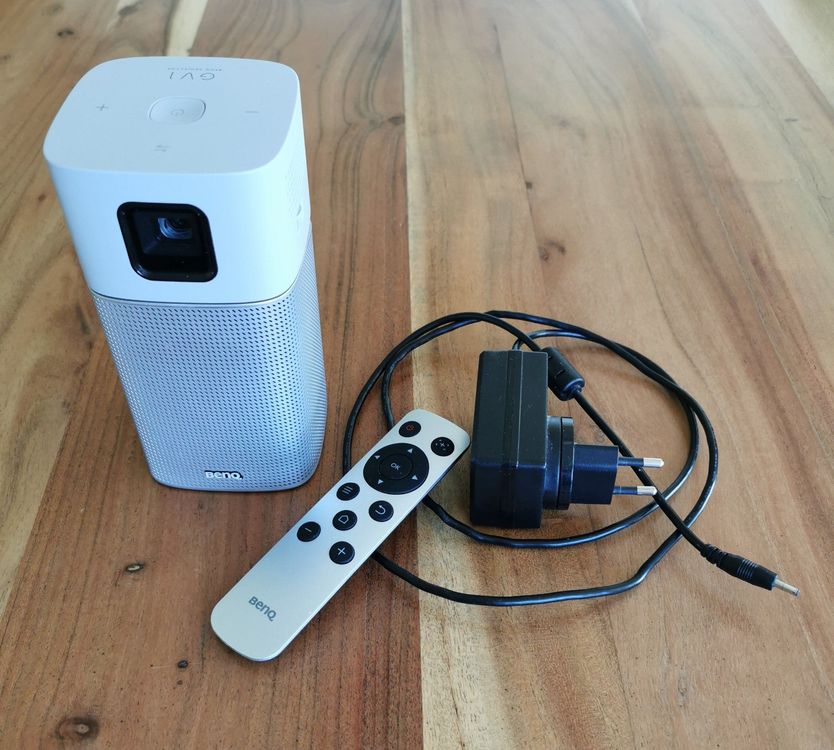 Mini Beamer BenQ GV1 inkl. OVP und Zubehör | Kaufen auf Ricardo