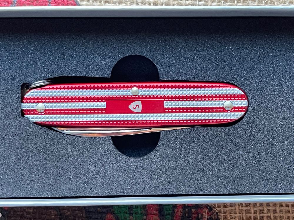 VICTORINOX ALOX STRIPS. NEU UND ORIGINAL VERPACKT. (Neu und originalverpackt) in Basel für CHF ...