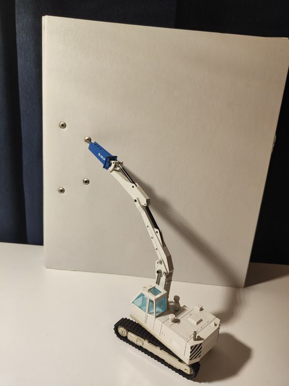 Model NZG Bagger mit Krupp Hammer 1/50 (Gebraucht) in Ehrendingen für ...