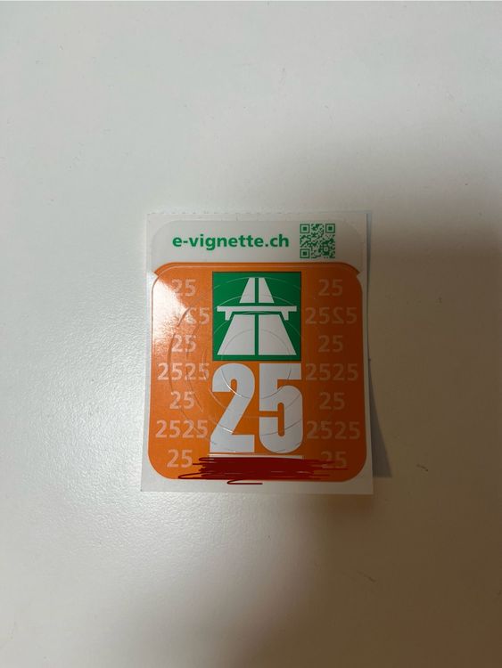 Autobahnvignette Schweiz 2025 (Neu und originalverpackt) in Adliswil für CHF 37 – mit Lieferung ...