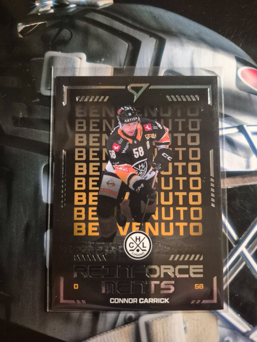 Connor Carrick HC Lugano 2025/26 Sportzoo (Gebraucht) in Treiten für ...