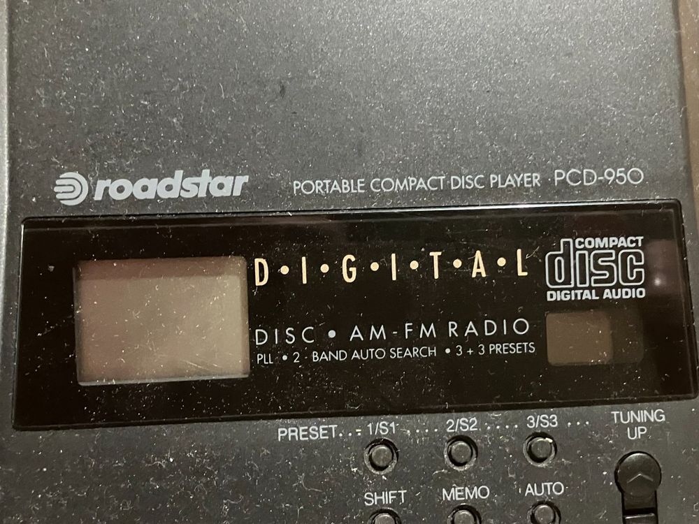 Roadstar Radio und CD Player (Gebraucht) in Frick für CHF 1 – mit ...