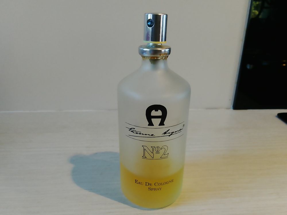 Eau de Cologne Etienne Aigner No 2, 110g vintage (D'occasion) à Vésenaz ...