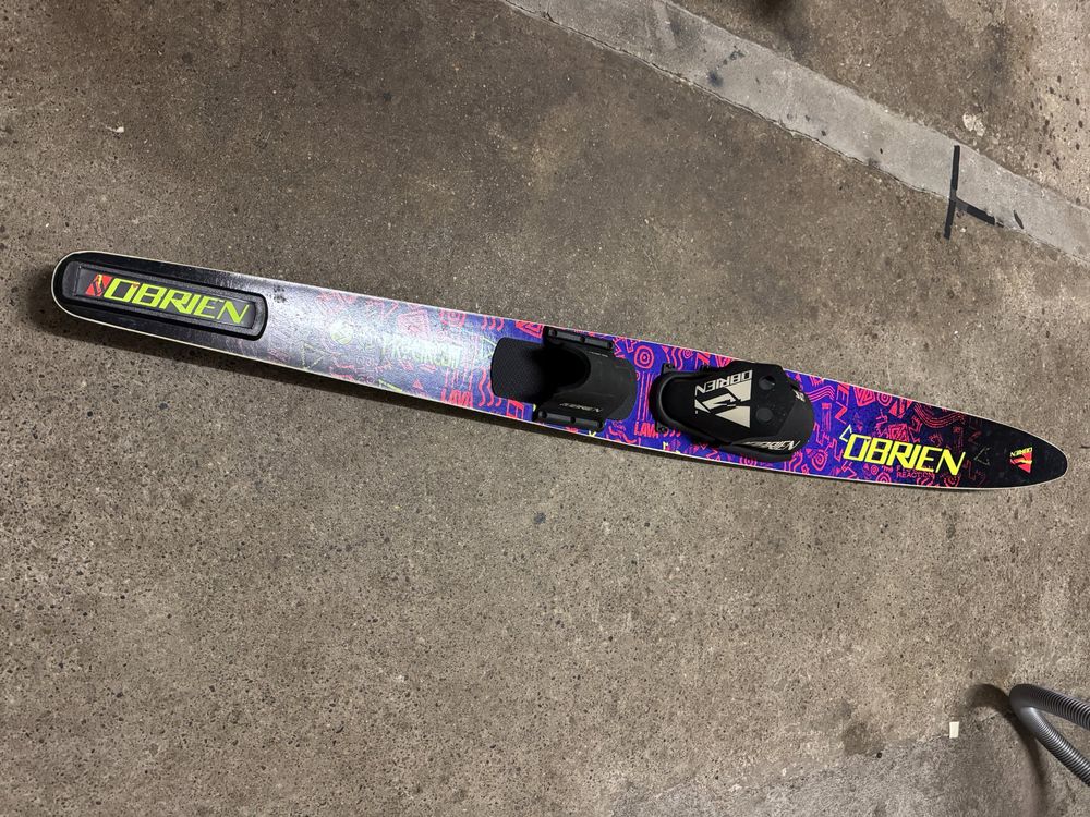 Monoski (Gebraucht) in Russikon für CHF 10 – nur Abholung auf Ricardo ...