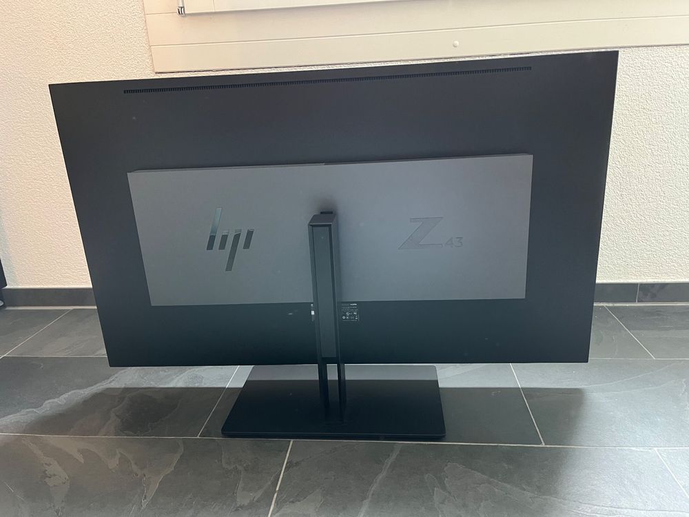 HP Monitor Z43 1AA85A4 (Gebraucht) in Bergdietikon für CHF 650 – nur ...