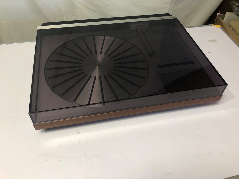 Beogram 4004 / Plattenspieler von B&O | Kaufen auf Ricardo
