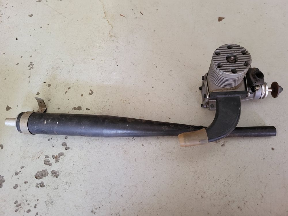 RC Modellmotor Veco 61 Resonanzauspuff (Gebraucht) in Bärschwil für CHF ...