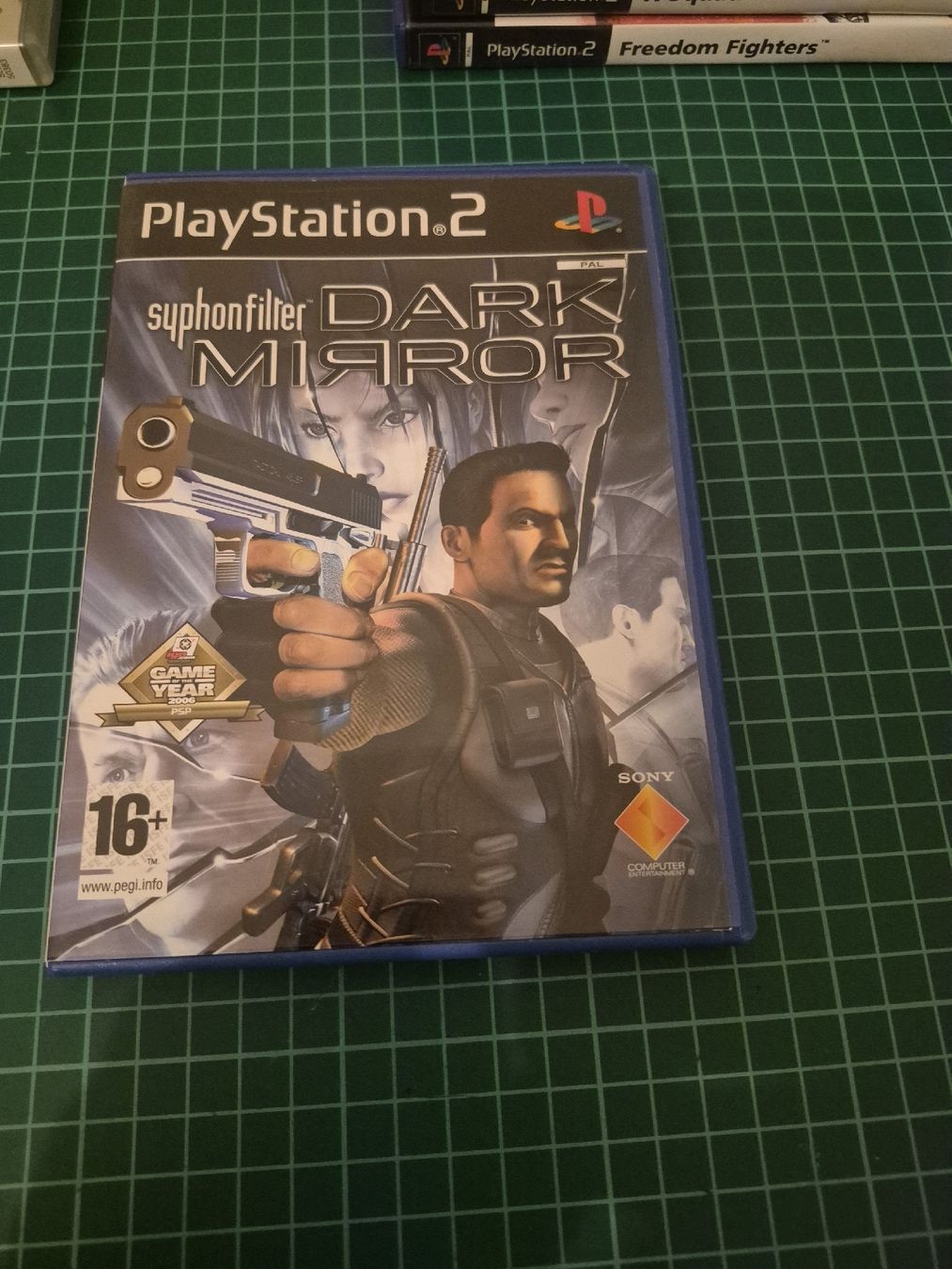 Syphon Filter: Dark Mirror - PlayStation 2 - Retro Game! (Gebraucht) in ...