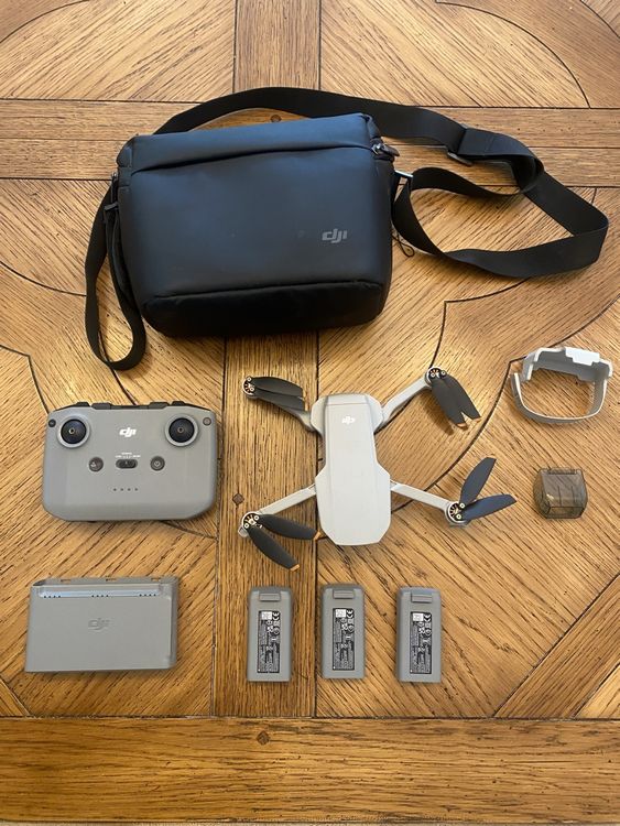 DJI Mini 2 SE 4K 249g (Gebraucht) in Chambésy für CHF 240 – mit Lieferung auf Ricardo kaufen