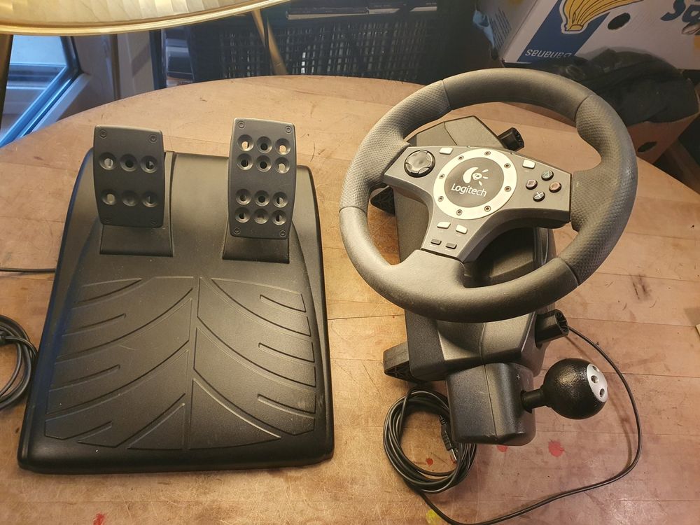 Logitech Driving Force | Kaufen auf Ricardo
