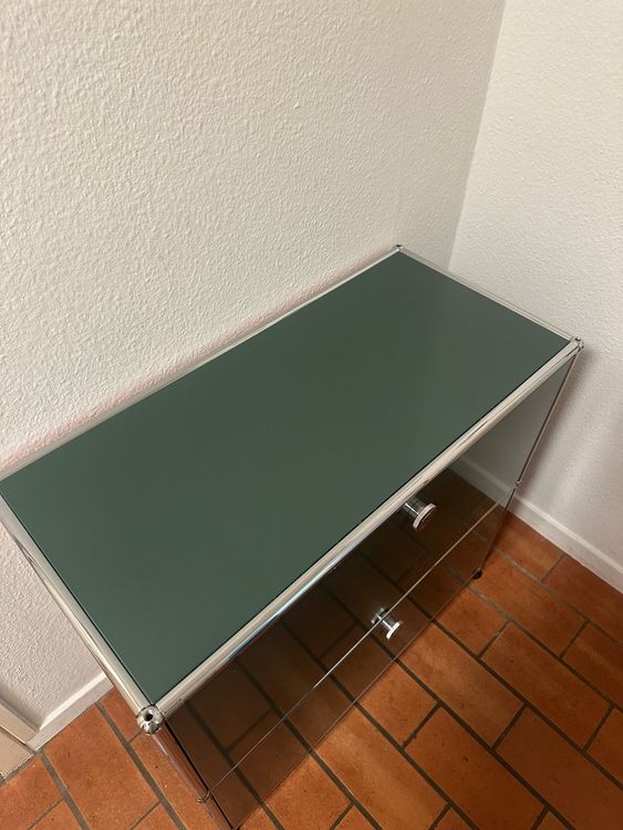 USM Haller Kommode in Nachtsalbei (Hugo Peters) (Gebraucht) in Zürich ...