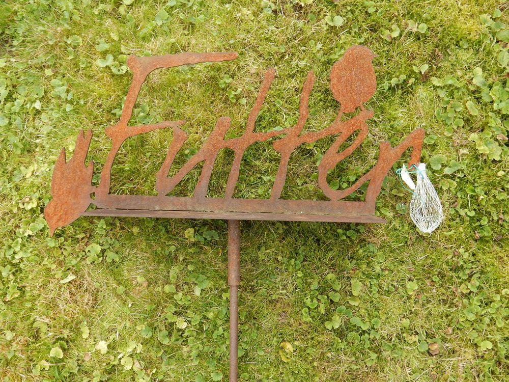 Gartendeko Rost 'Futterstelle' für Vögel Meisenknödelhalter (Neu ...