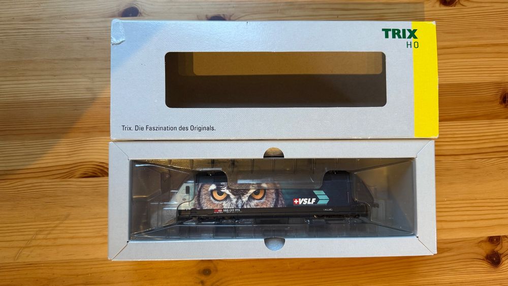 TRIX 22947 SBB Re 460 105 VSLF DCC SOUND (Neu (gemäss Beschreibung)) in ...