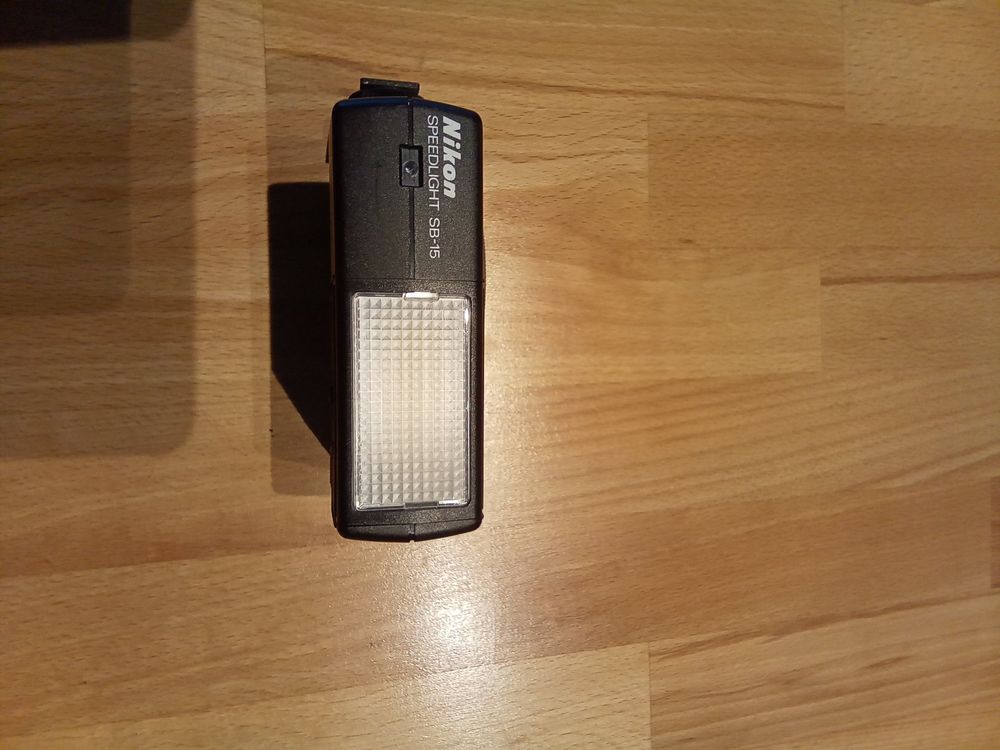 Nikon Speedlight SB-15 Blitz (Gebraucht) in Murten für CHF 15 – mit ...