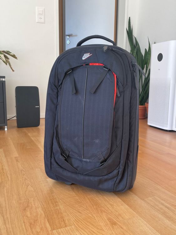 nike cabin two wheel roller luggage rollkoffer handgepäck (Gebraucht ...
