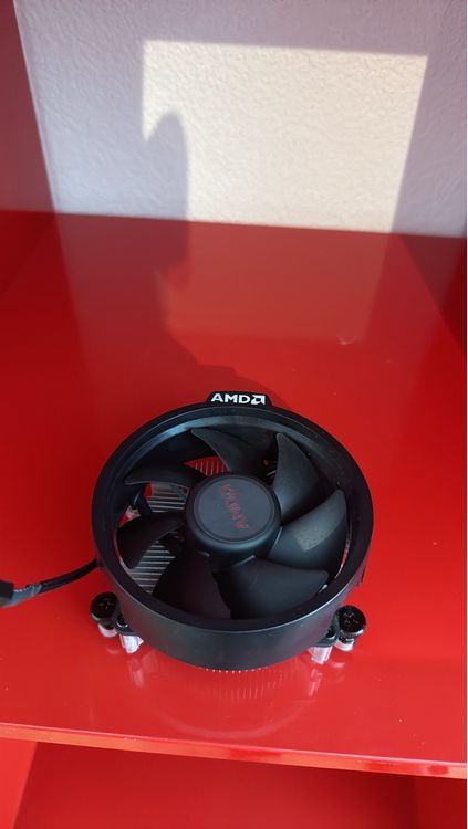 AMD CPU Kühler Wraith Prism (Neu (gemäss Beschreibung)) in Niederbipp ...