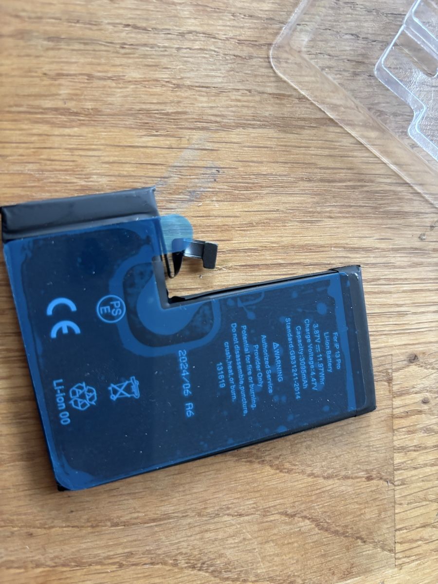 Batterie iPhone 13 Pro - Neuve (Neuf avec emballage d'origine) à ...