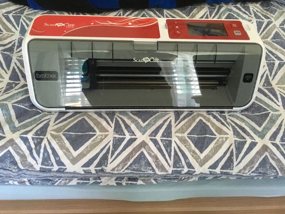 SCHNEIDEPLOTTER BROTHER SCANNCUT CM700 (Neu (gemäss Beschreibung)) in ...
