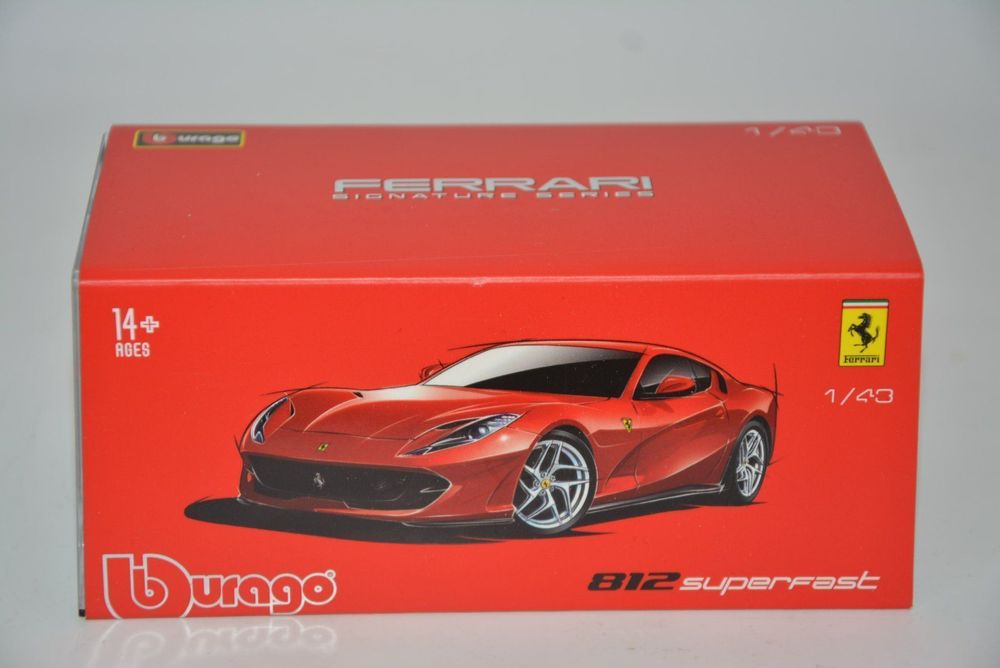 Ferrari 812 Superfast , Bburago Signature Series , 1:43 (Neu und ...