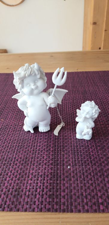 Zwei herzige Igor (Gebraucht) in Flawil für CHF 2 – mit Lieferung auf ...