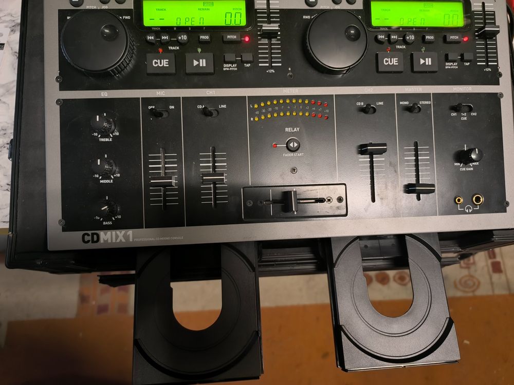 Numark CDMix1 DJ Mixer im Case (Gebraucht) in Altwis für CHF 10 – nur ...