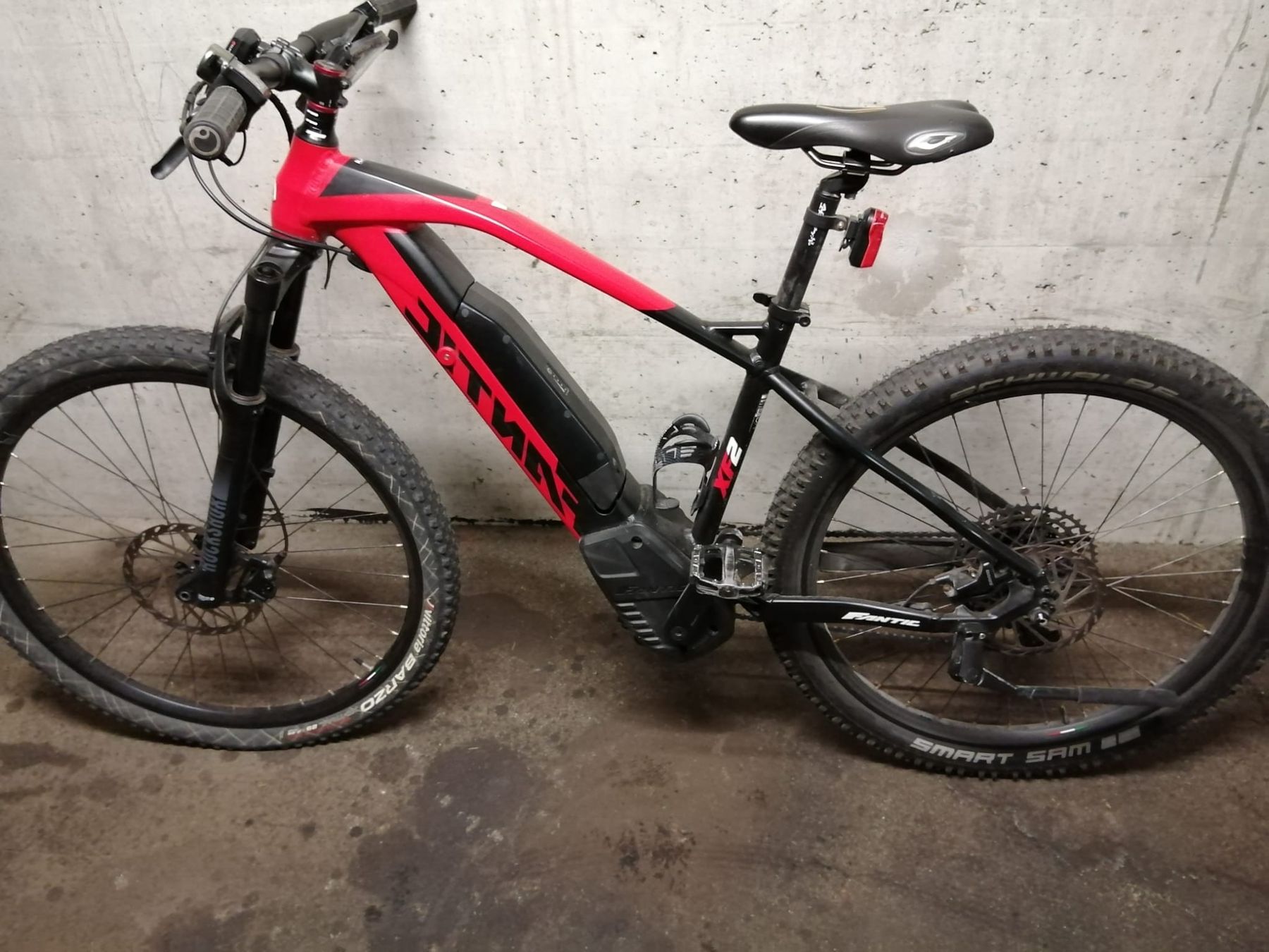 FANTIC E-Bike Integra XF2 630Wh M rot (Neu (gemäss Beschreibung)) in ...