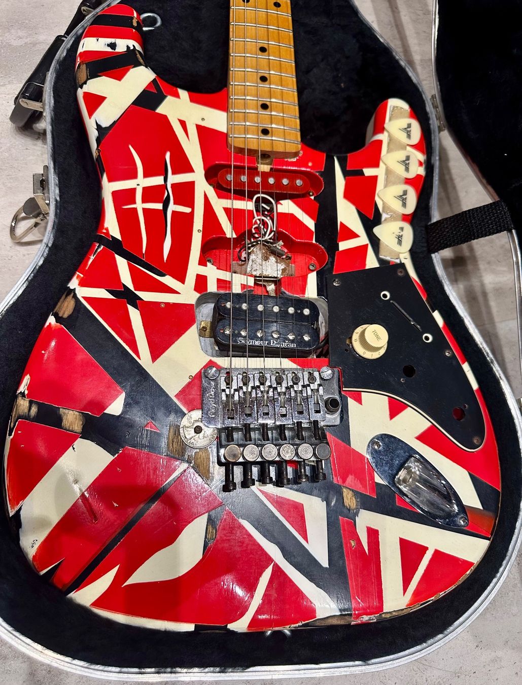 Eddie Van Halen ROCK LEGEND CUSTOMADE STRAT RELIC EVH USA (Gebraucht ...