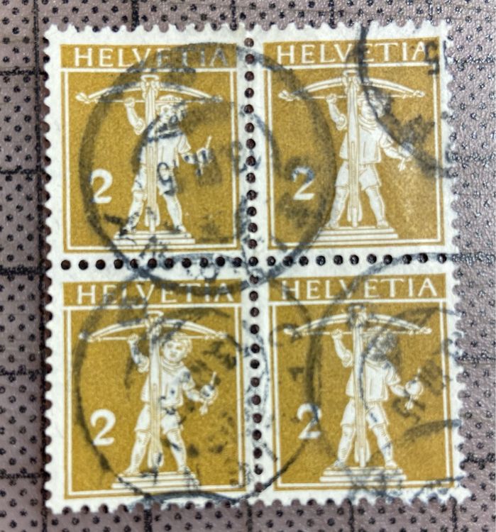 Tellknabe mit Armbrust | Kaufen auf Ricardo