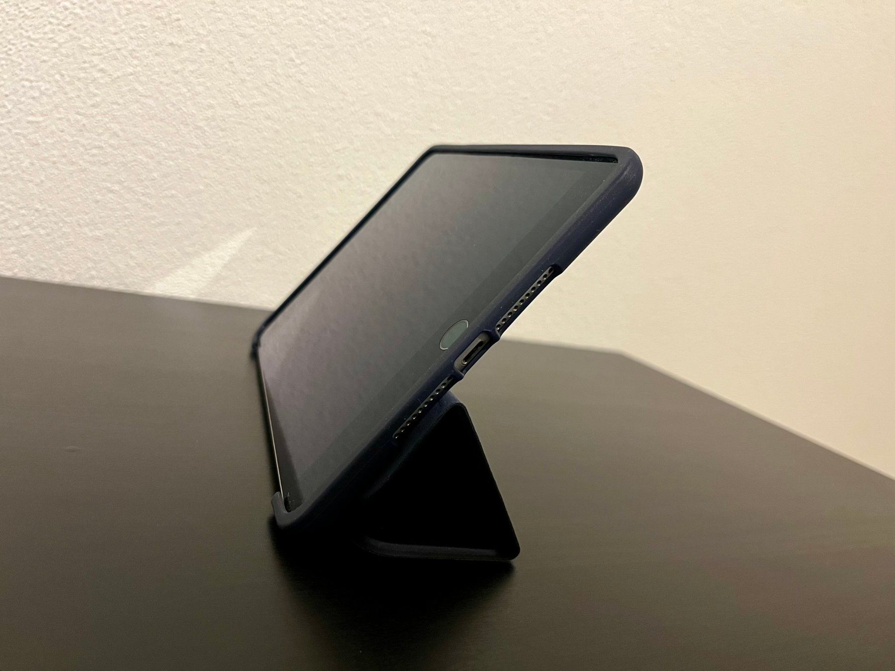 Apple iPad Mini 4 inkl. neuem Cover (Gebraucht) in Malters für CHF 65 ...