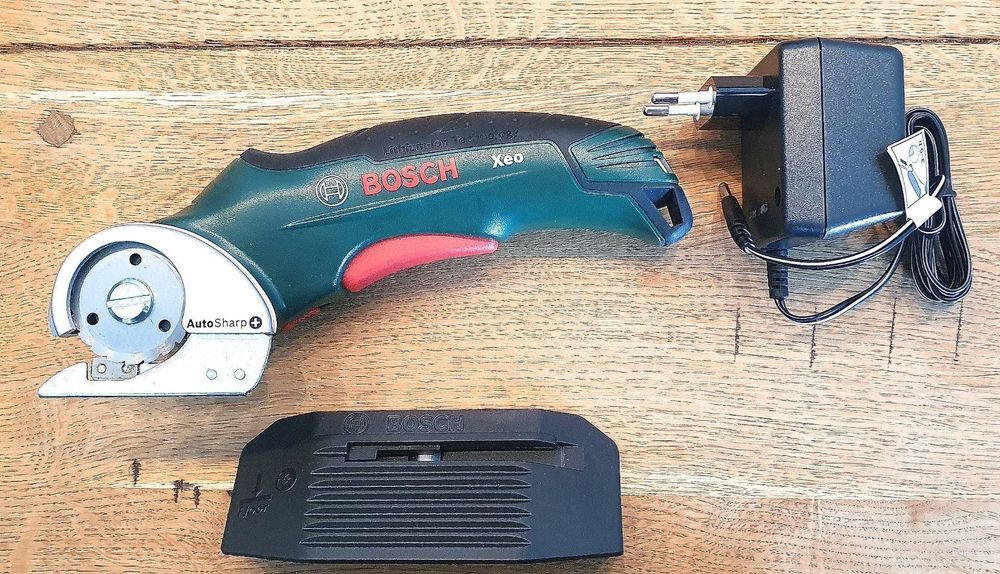 Bosch XEO Akku - Universalschneider (Gebraucht) in Freienbach für CHF ...