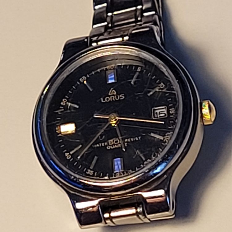 Lorus Seiko Uhr Damen (Gebraucht) in für CHF 1 – mit Lieferung auf ...