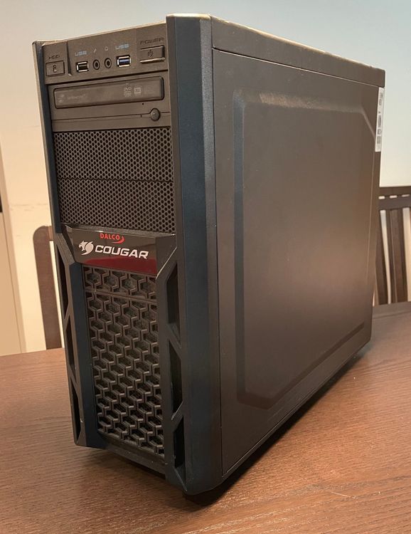 Cougar ATX PC Case + Corsair CX500 + DVD (Gebraucht) in Zurich für CHF ...