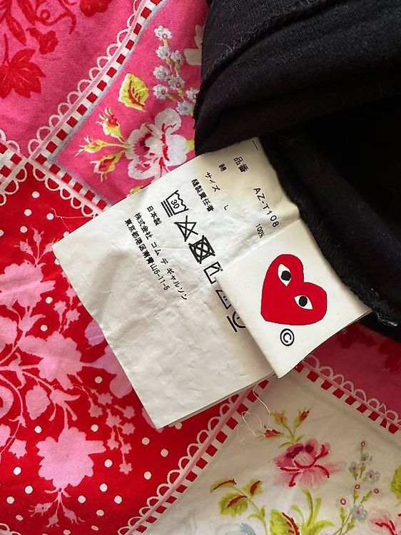 T-shirt Comme des Garcons Play noir L (Gebraucht) in Lausanne für CHF ...