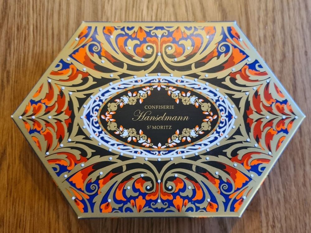 Jubiläum Box Confiserie Hanselmann St. Moritz | Kaufen auf Ricardo