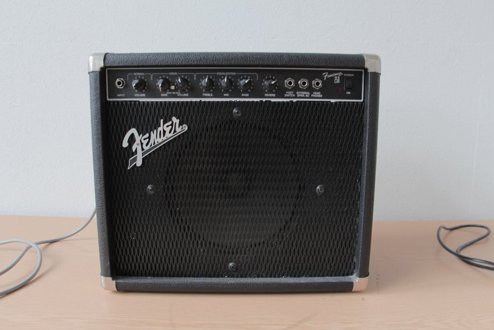 Fender Frontman 25R | Kaufen auf Ricardo
