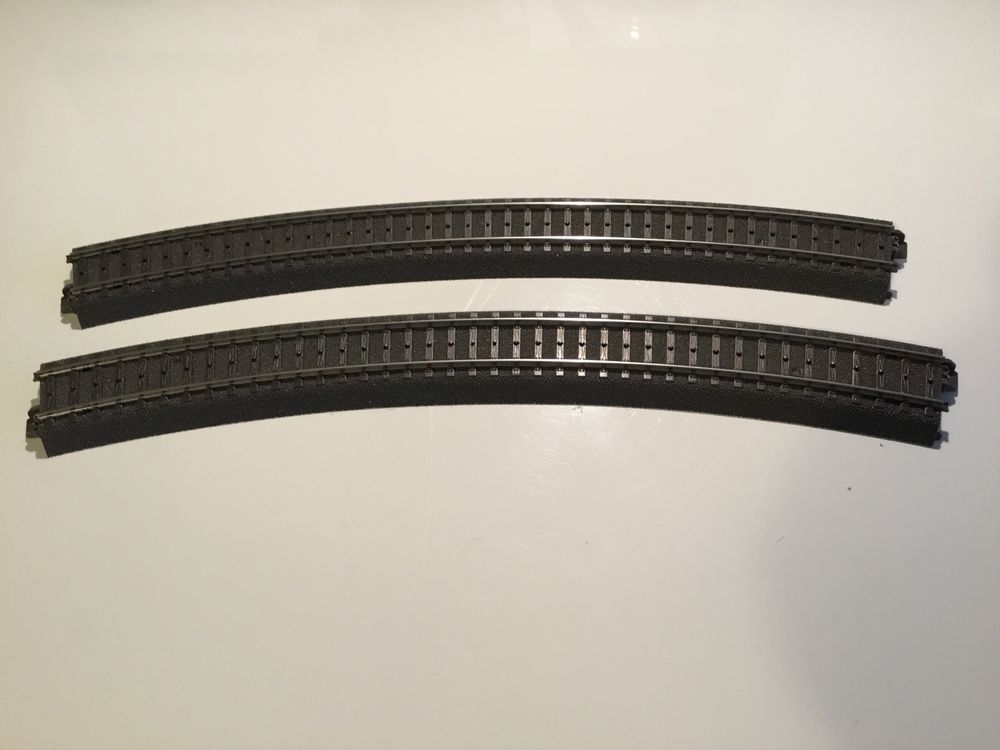 Märklin C–Gleis 2 x 24430 R4 | Acheter sur Ricardo