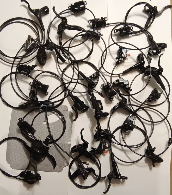 Grosses Lot disc Brake Shimano und andere neuwertig (Gebraucht) in Solothurn für CHF 99 – mit ...